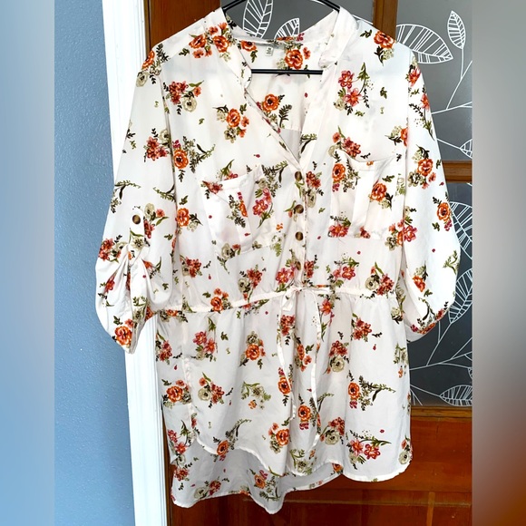 MPH COLLECTION | Tops | Mph Collection Button Top | Poshmark